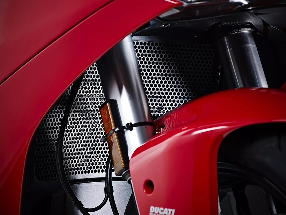 Ducati Supersport 950 (2021+) Radiator Guard and Oil Cooler Cover Set ...