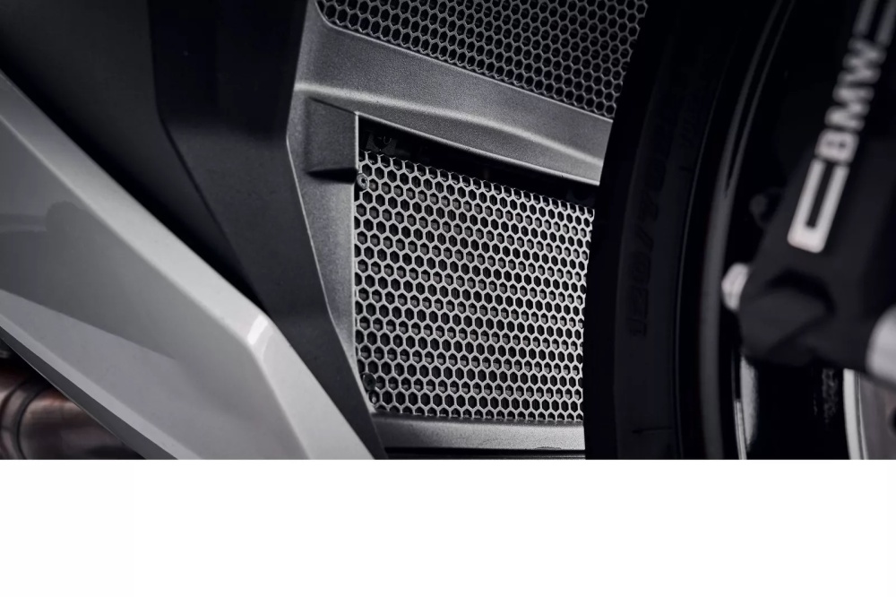 BMW S1000R (2021-2024) Radiator Covers by Evotech Performance ...