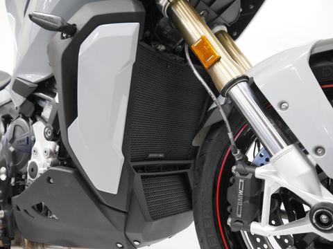 BMW S1000XR (2020-2024) Radiator Covers by Evotech Performance ...