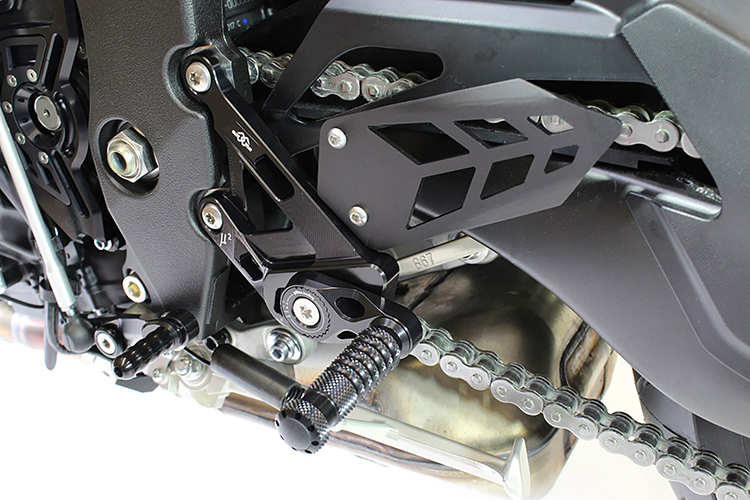 Yamaha MT-10 (2016-2021) Gilles Rear Sets - spengineering.co.uk