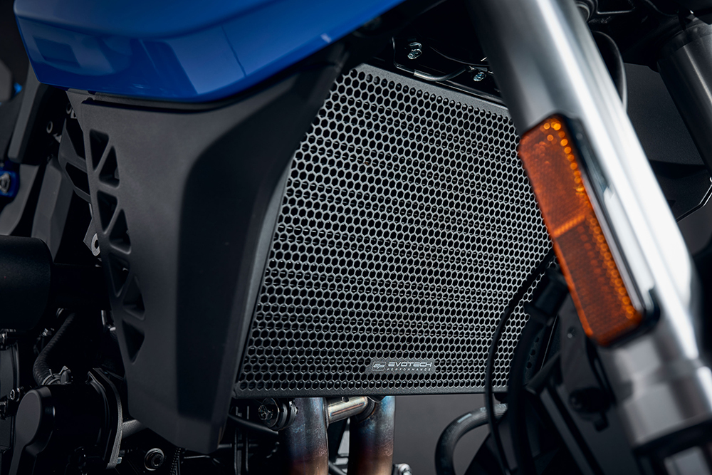 Suzuki GSX-8S (2023+) Radiator Covers by Evotech Performance ...